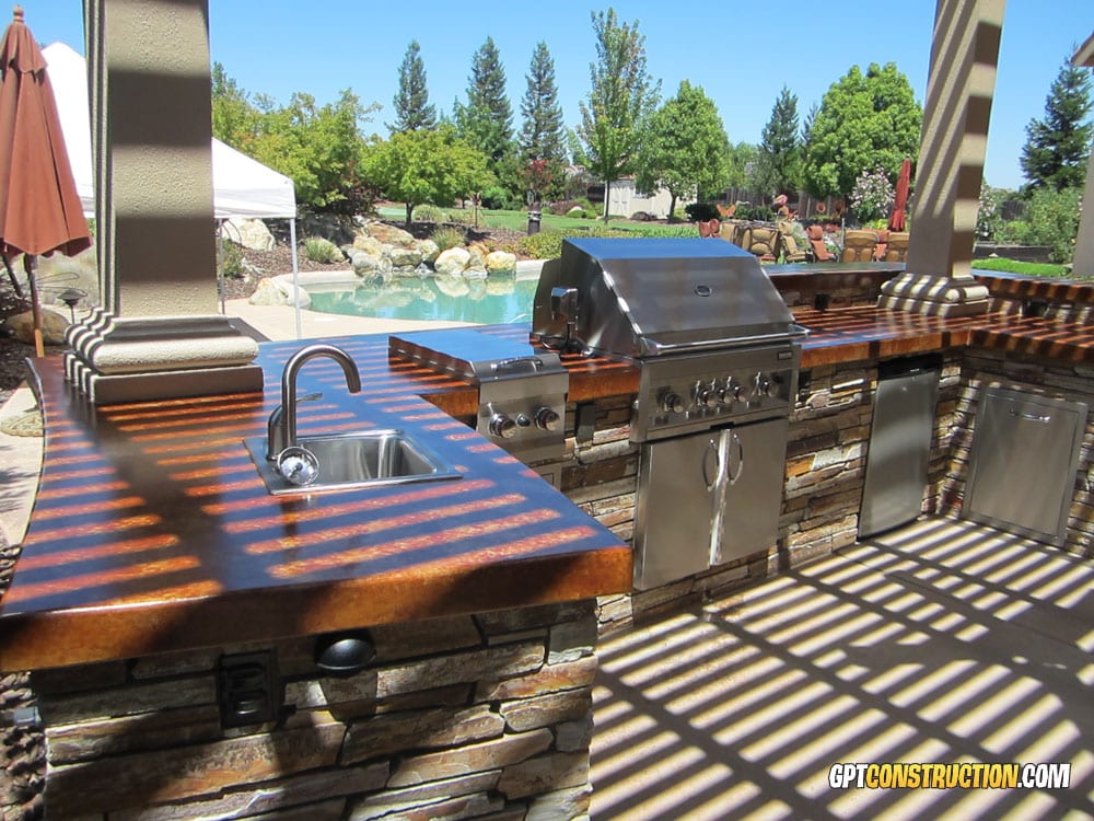 Outdoor Kitchens: A Guide to Design and Planning – Sunstone Metal Products
